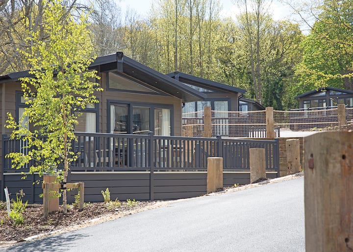 Yaverland Premier - Isle of Wight