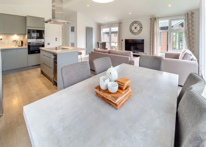 Houghton Premier - Swaffham