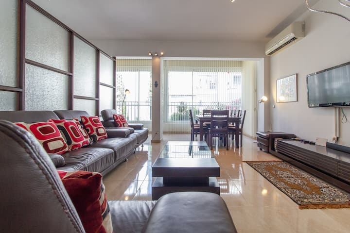 Bright 3br In The Beating Heart Of Tlv By Feelhome - Tel Aviv-Yafo