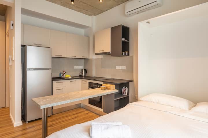 Yamas Cozy Balcony Studio Gem - Cipro