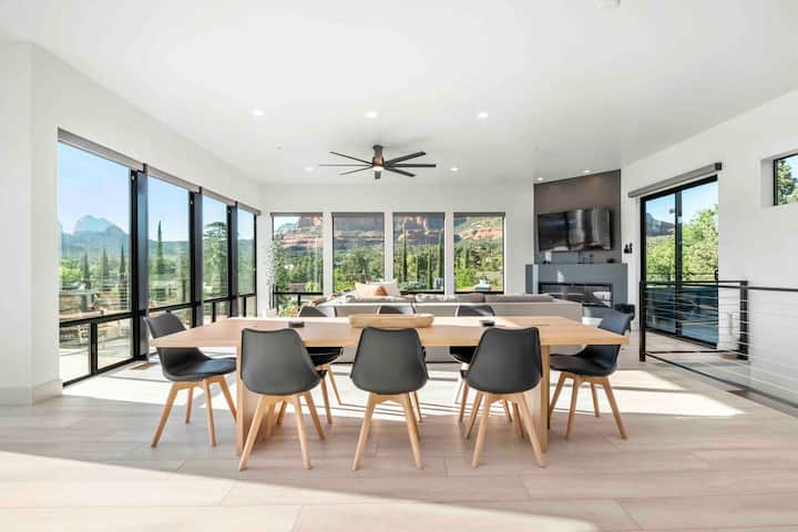 Ultimate Uptown Home Epic Views Private Pool & Spa - Sedona, AZ