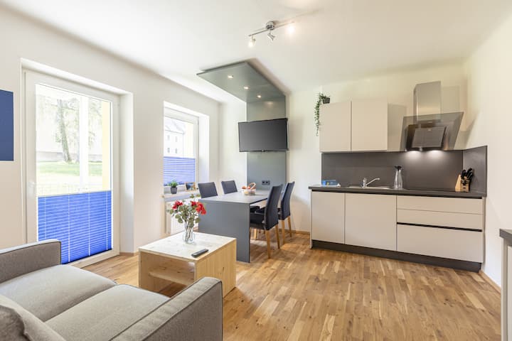 Classic Apartment With Whirlpool Bath - Wildalpen
