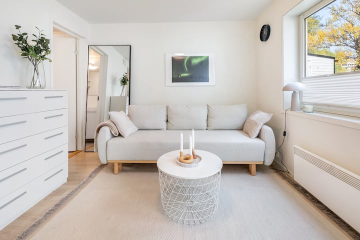 Cozy And Modern Apartment Near Tromso Centre - トロムセー