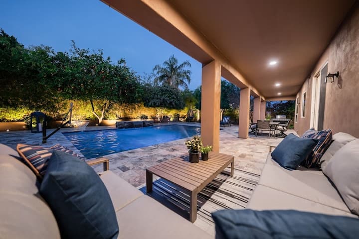 N. Scottsdale 6 Bdrm Sanctuary W/pool & Hot Tub! - Phoenix, AZ