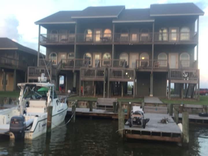 Beautiful Sunrise - Cast~away Townhouse - Matagorda, TX