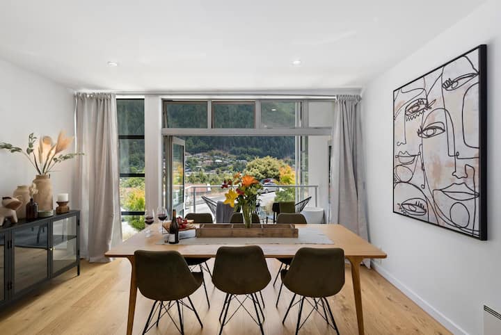 City Centre Free Wi-fi Parking Great Views Walk To - Queenstown