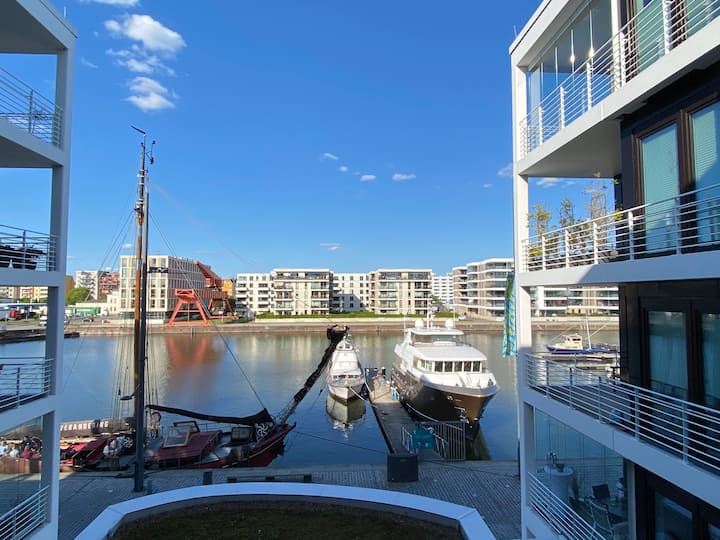 Ferienwohnung Bootshaus Am Neuen Hafen - Bremerhaven