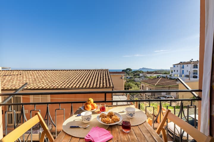Santa Maria Navarrese Avec Jardin Et Vue Mer - Baunei