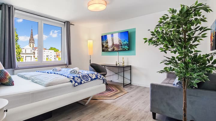 Cozy Room With A View In The Heart Of The City - Bielefeld
