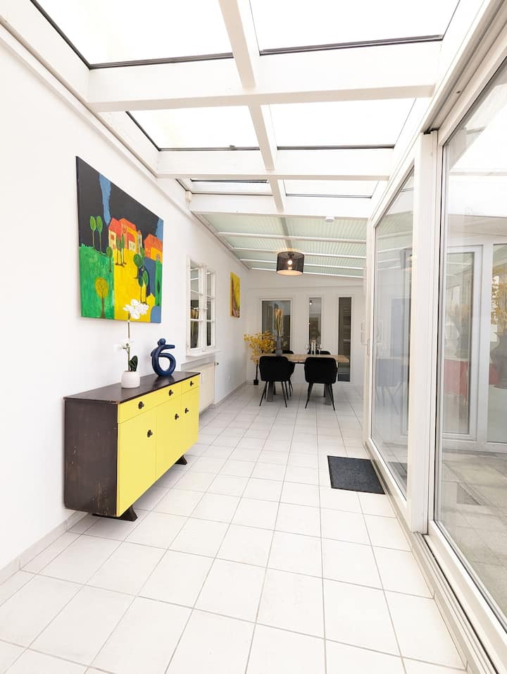 Cozy Room With A View In The Heart Of The City - Bielefeld