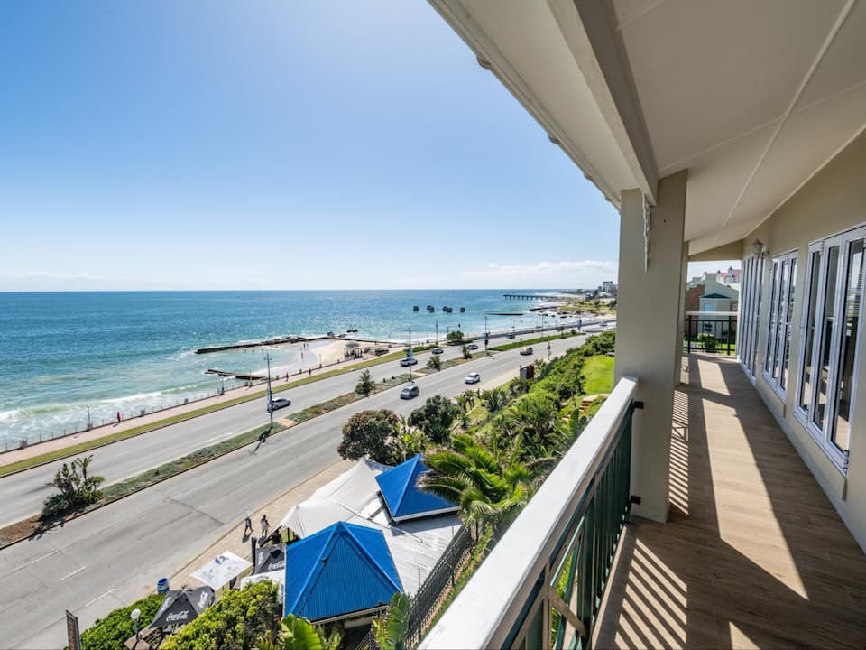 Port Elizabeth Beachfront Vacation Rentals - Eastern Cape, South Africa ...