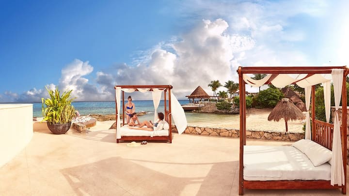 Deluxe Double Room At Grand Park Royal Cozumel - Cozumel