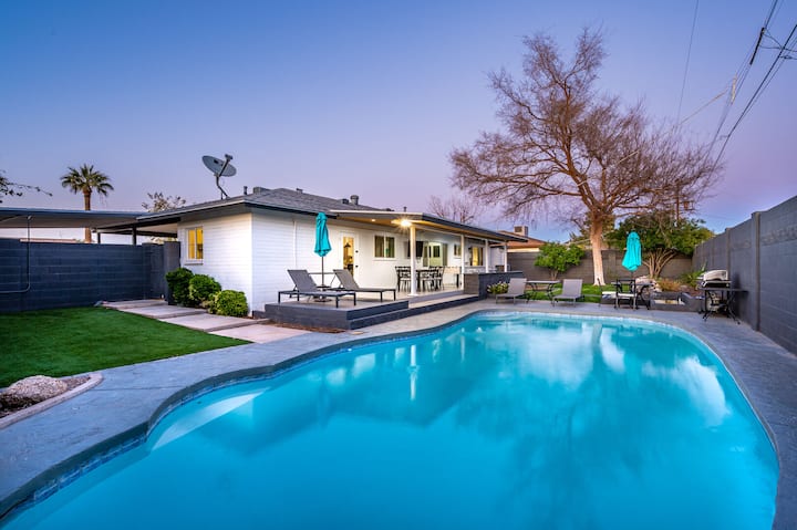 Cambridge By Porter | Modern Home W/heated Pool - Scottsdale, AZ