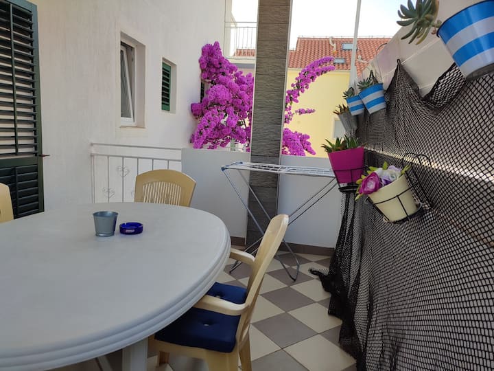 Apartments Tea-two Bedroom With Terrace &Sea View - Šibenik