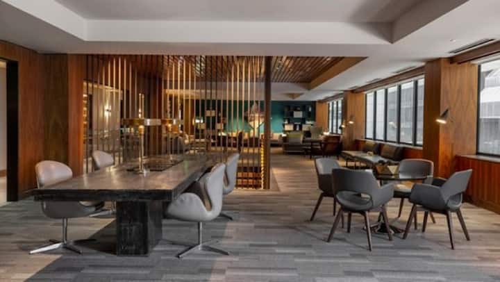 4 Spacious Units, Close To Old Market Square! - Houston, TX