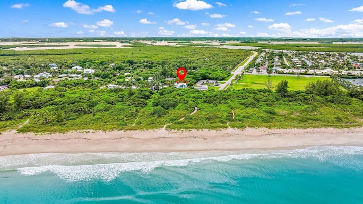 Fort Pierce - 2bd/2ba Tropical Surfside Retreat - Fort Pierce