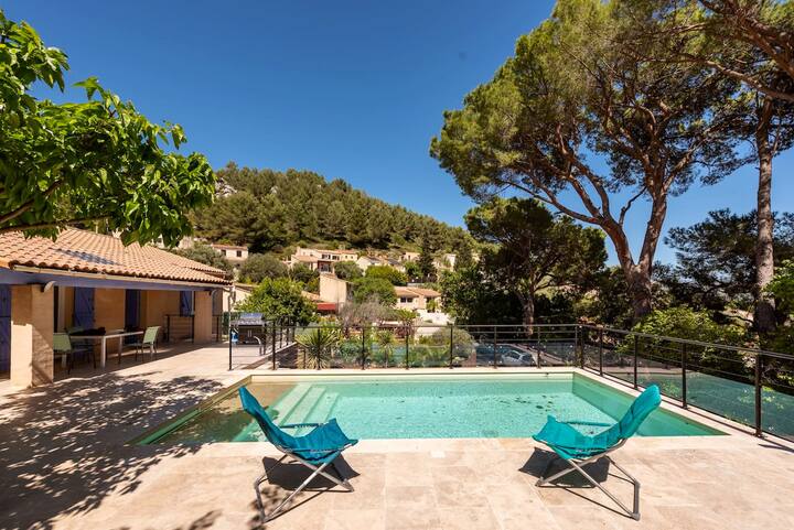 Maison Agréable à Auriol - Rousset