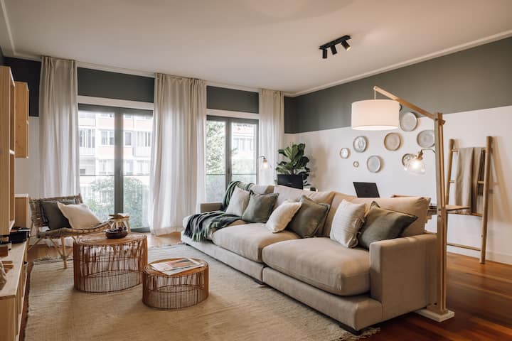 Galera - 2 Bedrooms, Pool And Gym In Lapa - Lisbonne
