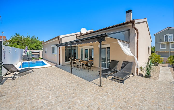Gorgeous Home In Vodice With Kitchen - Tisno