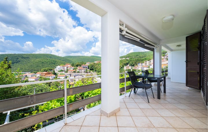 1 Bedroom Stunning Apartment In Rabac - Rabac