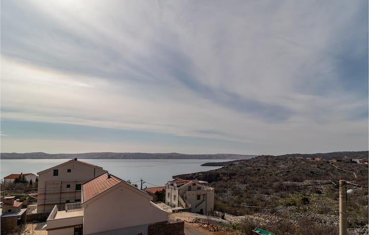 Cozy Apartment In Ribarica - Karlobag - Karlobag