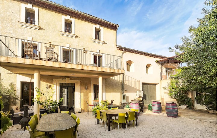 Lovely Home In Montblanc - Pézenas
