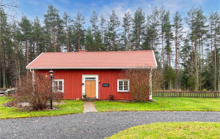 Gorgeous Home In Hok With Wifi - Skillingaryd