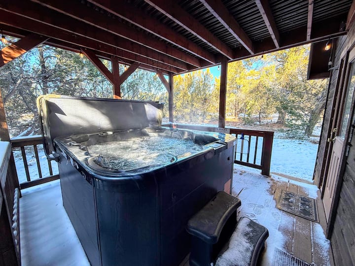 Cabin Getaway-brand New Hot Tub! Star Gazing Deck! - Arizona