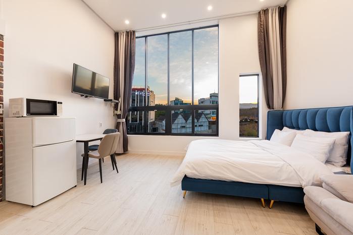 Gangneung Sensational Accommodation Room, 203 - Pensions (South Korea ...