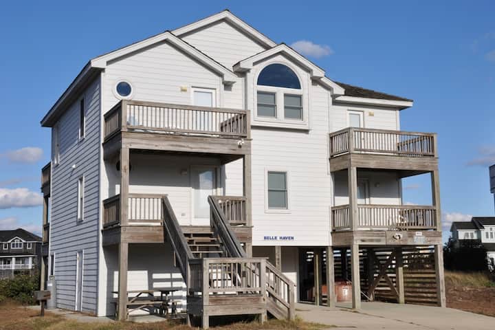 Belle Haven: Shared Pool, Private Hot Tub, - Manteo, NC