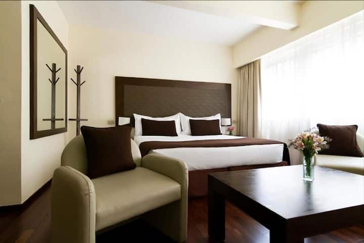 Stay In Comfort At Park Royal City - Buenos Aires
