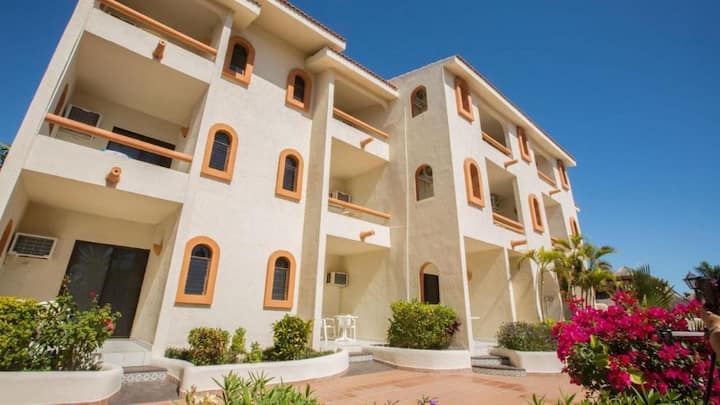 Private Room With Amazing Amenities - San José del Cabo