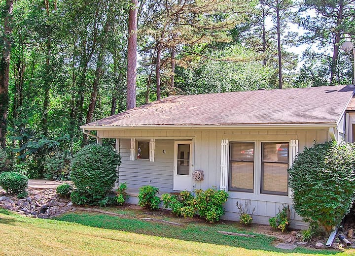 31reddln|townhome|sleeps 4 - Hot Springs Village, AR