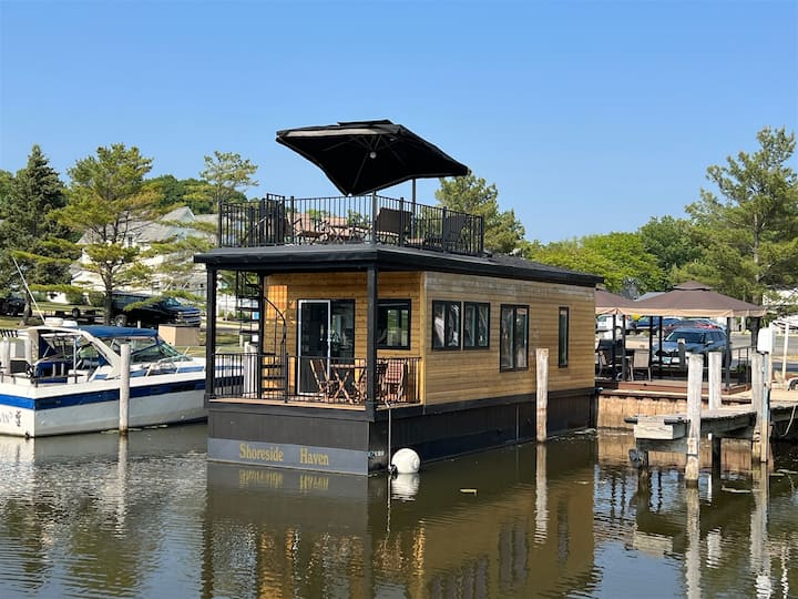 Shoreside Haven - Floating Cottage (Tfc#2) - Resor - South Haven, MI