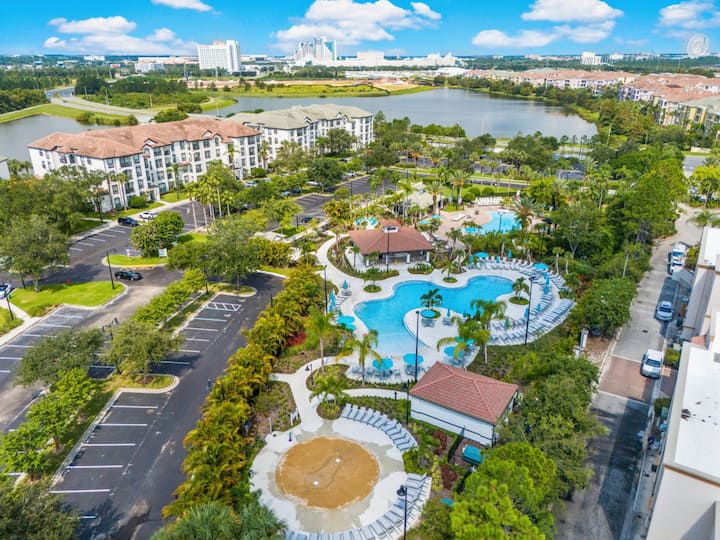 Is2-104 - New Listing - Modern Unit - Orlando, FL