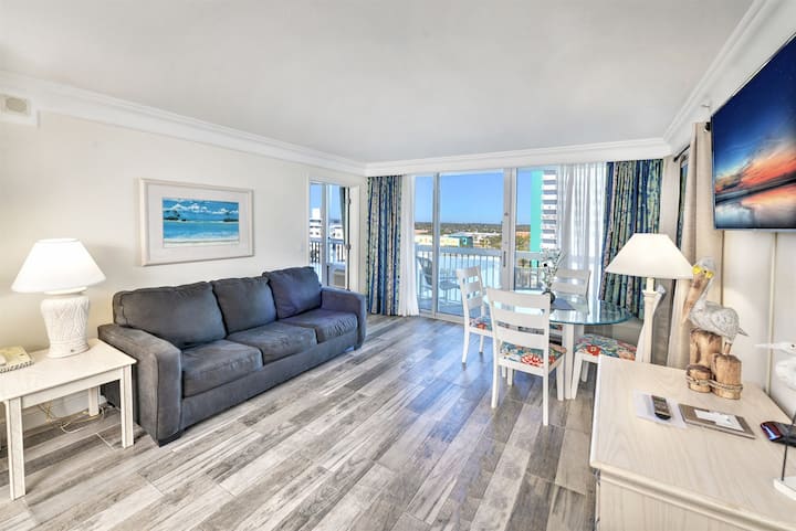 720- Ocean Views-pools Closed-private Balcony - 데이토나비치