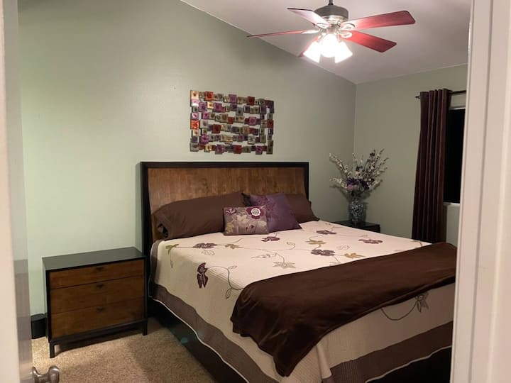 Ocean View Furnished Private Room & Private Bath - Carlsbad