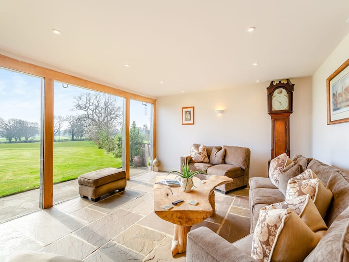 Holmeside Barn - 裡彭