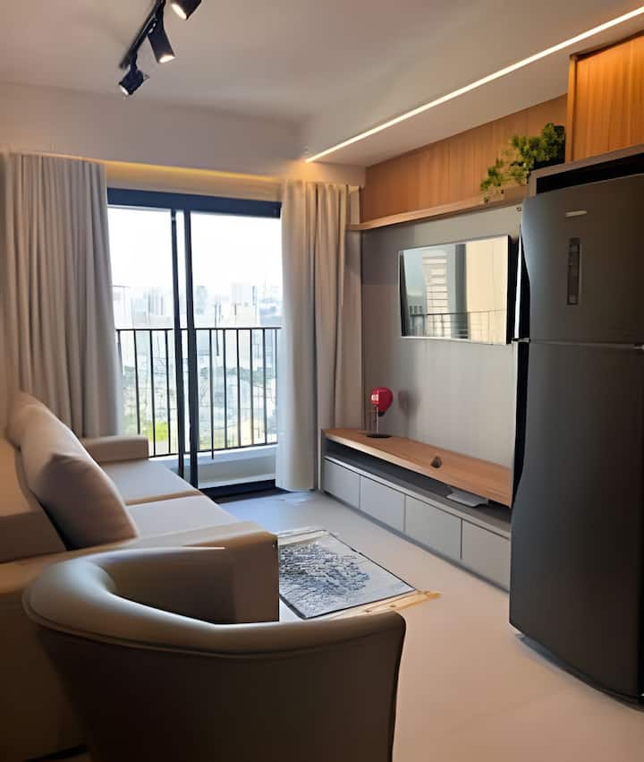 Lar No Bueno/ Apto. De Luxo 2 Quartos - Goiânia