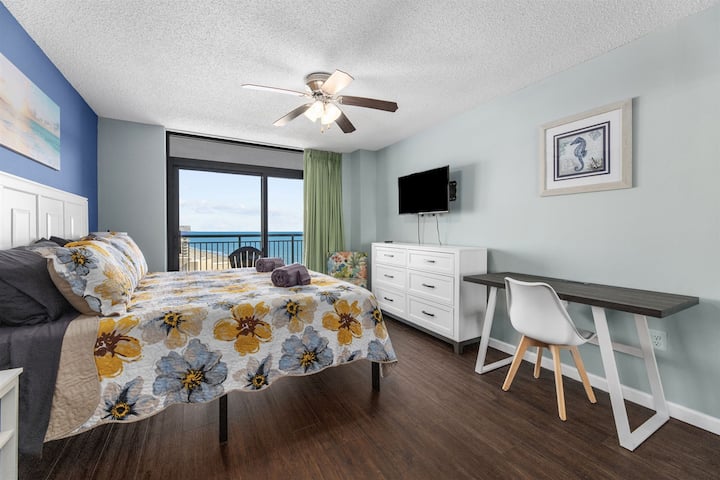 Cozy Beach View 3br,king,pool,free Tickets,a149 - Myrtle Beach, SC