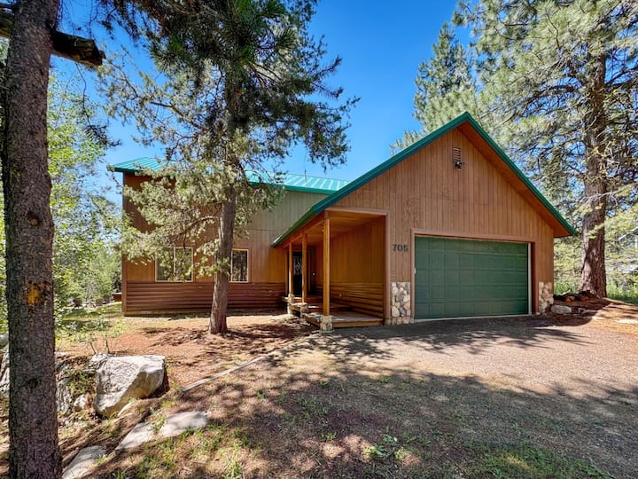 West Mccall Cabin With Hot Tub - McCall, ID
