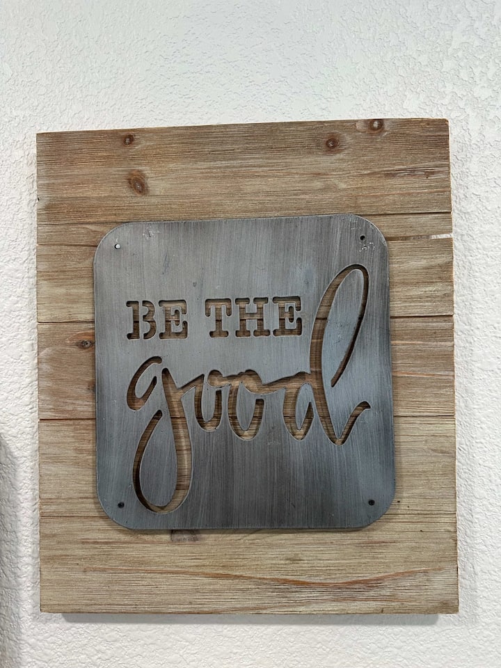 Adorable New West 3 Br 2 Ba, Smrt Tv, Coffee, - Wichita, KS