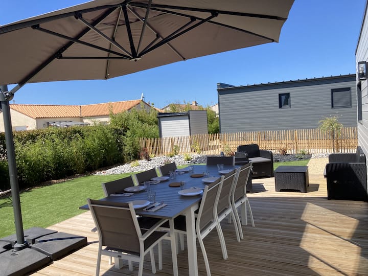 Chalet Neuf Pour 8 Dans Une Résidence Avec Piscine - Vendée