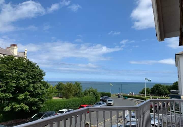 The Lookout - Beautiful Sea Views - Filey