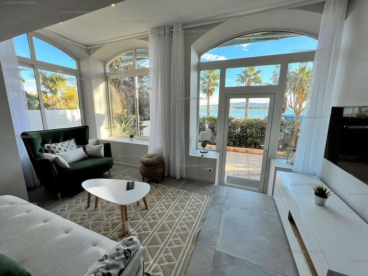 Seaside Apartment On Foot With Panoramic Sea View - Sanary-sur-Mer