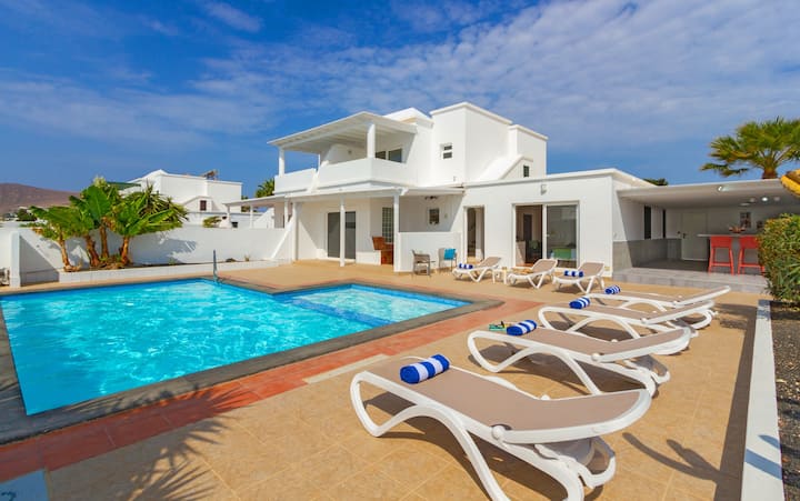 Villa Quintus - Playa Blanca, Las Palmas, Spain
