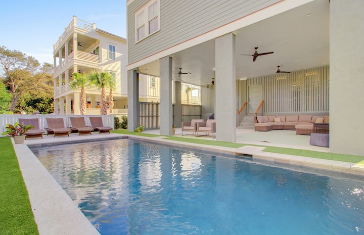 311 Carolina By Avantstay | Rooftop, View, Pool - Charleston, SC
