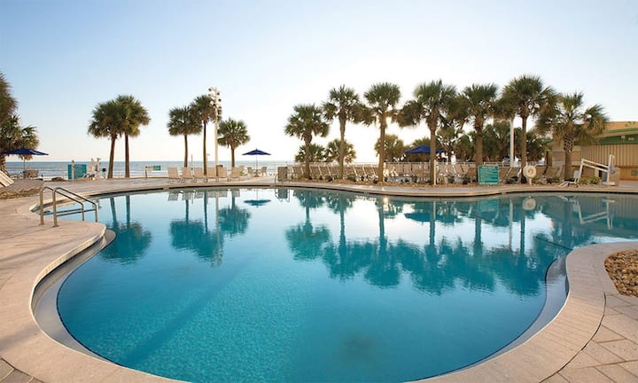 Spacious Suites, Close To Boardwalk And Main Stree - Daytona Beach