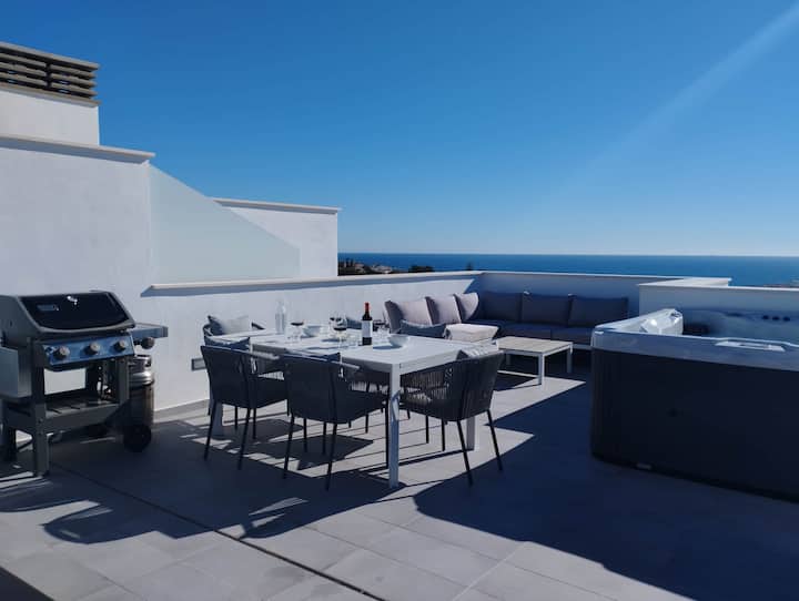 Modern Townhouse, New Build Sky Hill Village Nerja - Nerja