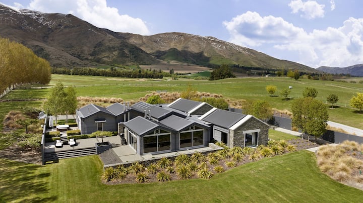 Kumanu By Sotheby's Luxury Rental Homes - Arrowtown